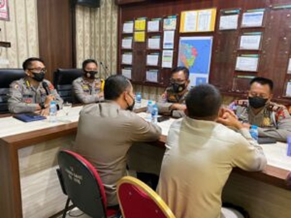 Tim Itwasda Polda Kep. Babel Audit PNBP Tahun 2022 Polres Belitung Timur - Tribratanews Polda Babel