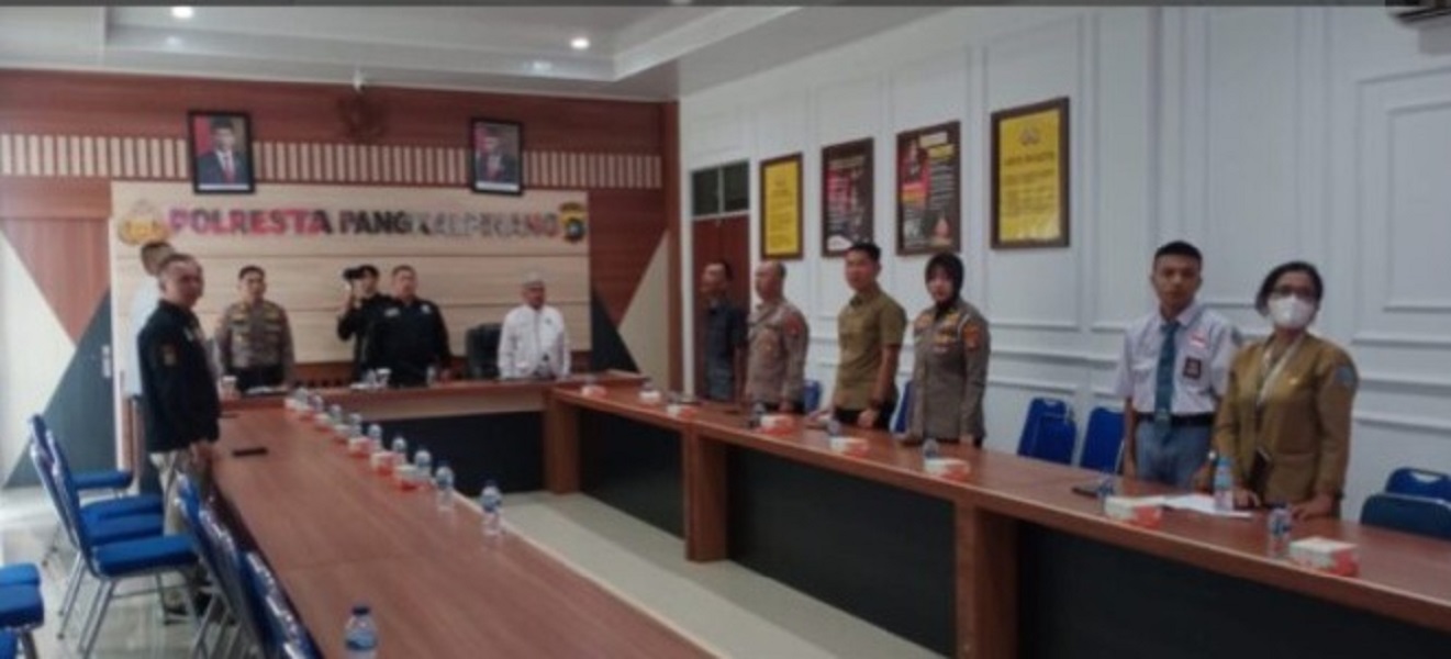 Polresta Pangkalpinang Ikuti Dialog Penguatan Internal Polri Secara Daring (Zoom Meeting ...