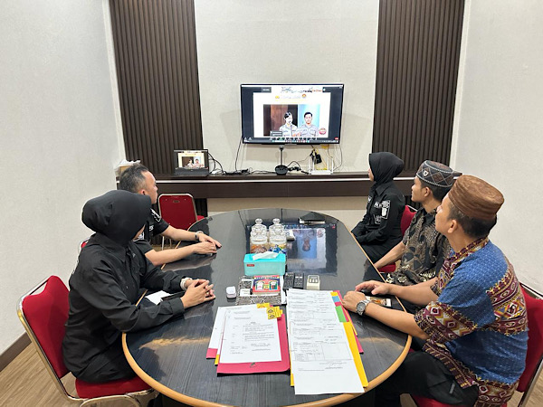 Bidhumas Polda Babel Ikuti Zoom Meeting Dialog Penguatan Internal Polri - Tribratanews Polda Babel