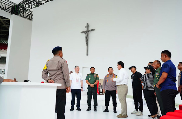 Kapolri Instruksikan Warga Terlayani dengan Baik saat Misa Agung Paus Fransiskus - Tribratanews ...