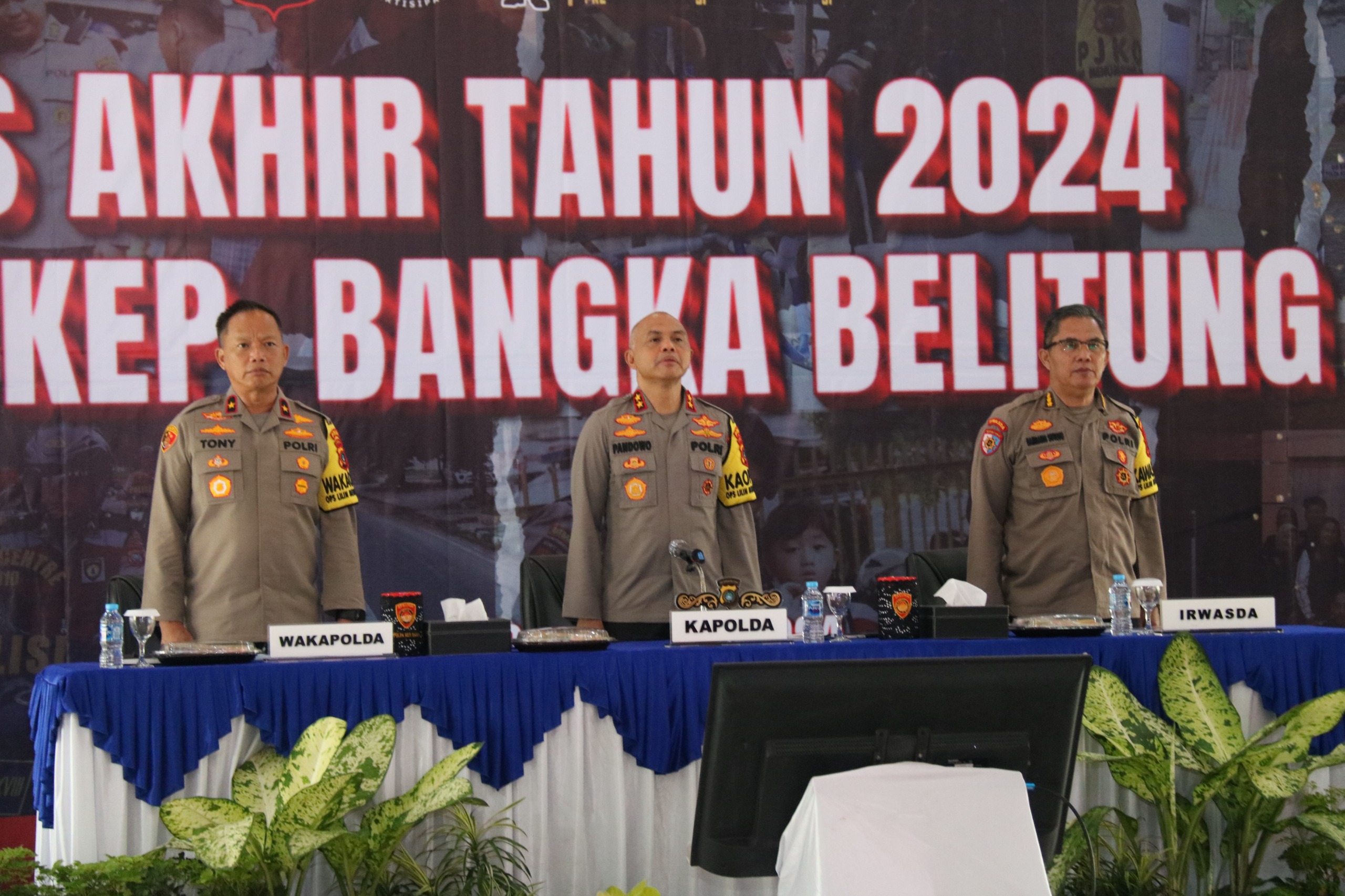 Polda Kep. Babel Gelar Rilis Akhir Tahun 2024 di Gedung Tribrata - Tribratanews Polda Babel